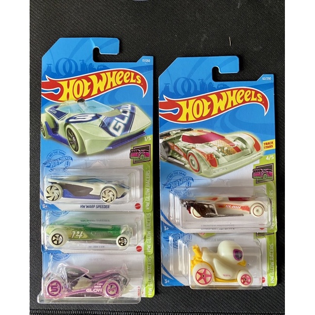Hot Wheels Glow Racers Set Complete Set Glow In The Dark Shopee Thailand