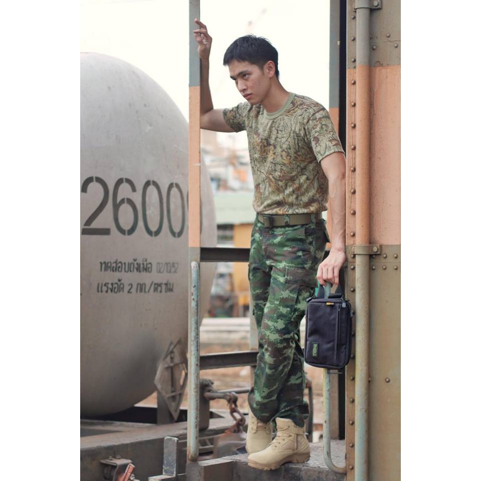 กระเป๋าคาดเอว Bogie1 ทรงสี่เหลี่ยม สี ดำ-ทราย-เขียว - bogie1inter - ThaiPick