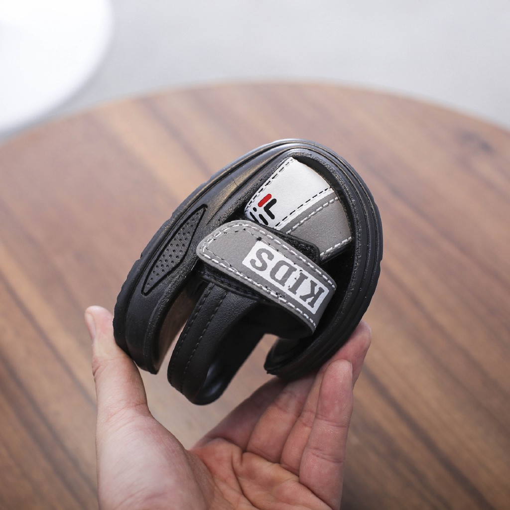 New Korean children's sandals non-slip wear-resistant student beach ...