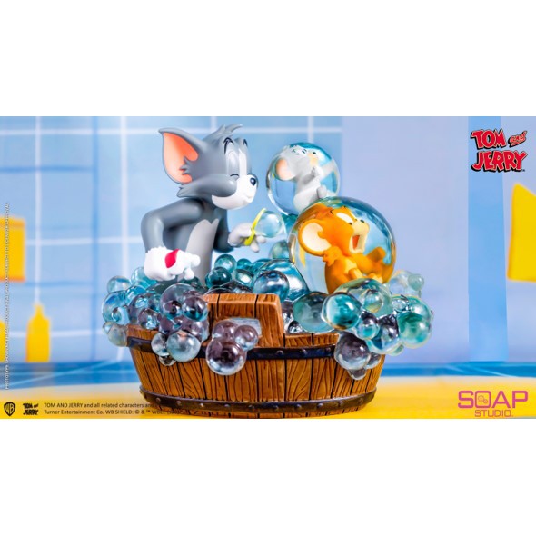 Tom and Jerry-Bath Time Statue | Shopee Thailand