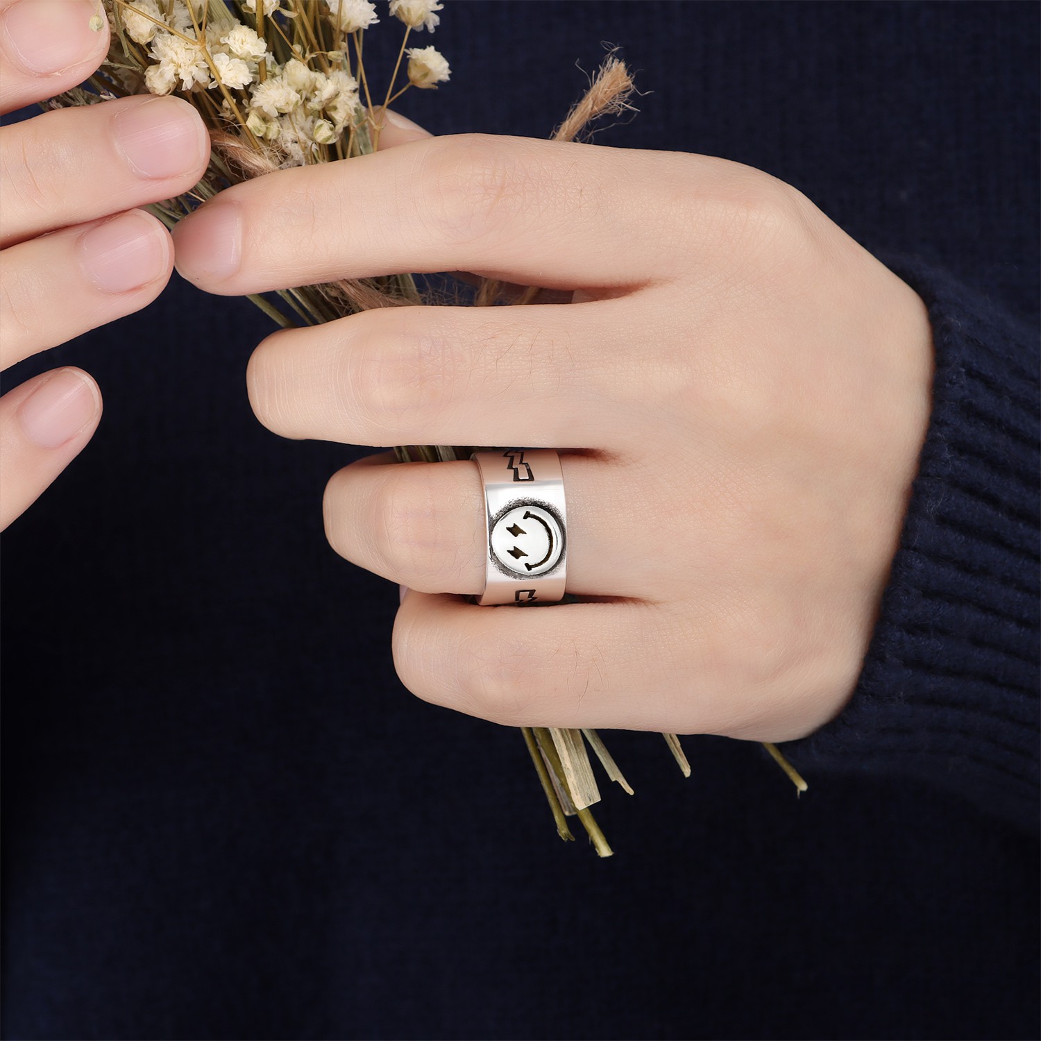 ROSE 1/2PCS Girl Smiling Face Rings Silver color Jewelry Smiley Face ...