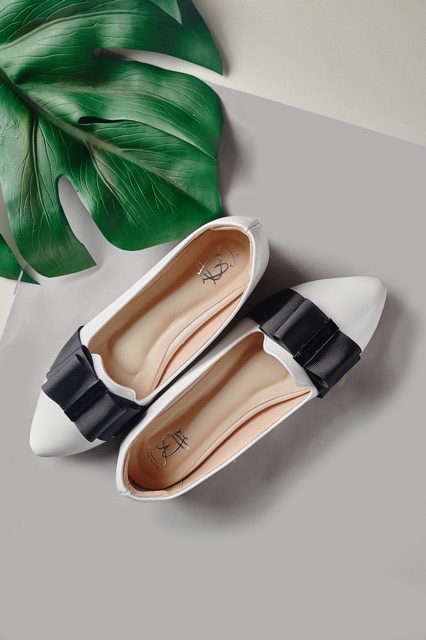 MARIA Flats White - mschoostudio - ThaiPick