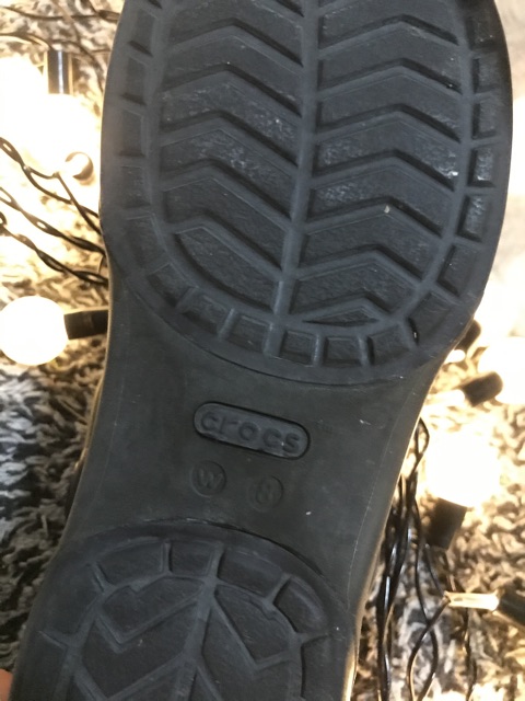 Crocs size W8 แท้ - air55947 - ThaiPick