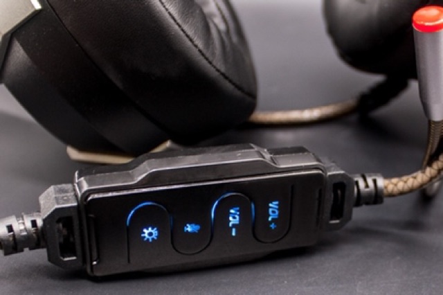 หูฟังเกมมิ่ง 7.1 CH Handset Gaming OKER รุ่น G978 มีไฟ LED 7 สี - vgl ...