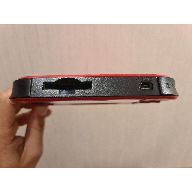 2ds Blueและ Red Console(หายาก)มี2สี แปลงแล้วอุปกรณ์ครบพร้อมเล่น ...