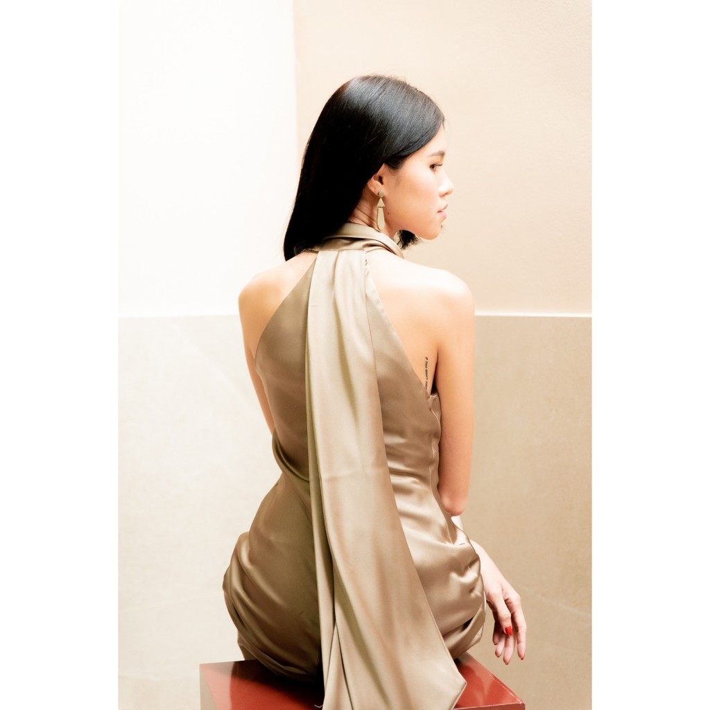 เดรสยาวไปงาน (Fylnn Dress) MANTIKA - mantika_official - ThaiPick