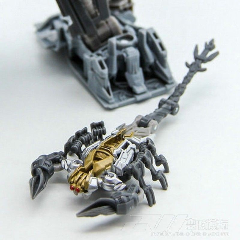 Transformers Generations Studio Series 08 Decepticon Blackout Robot ...