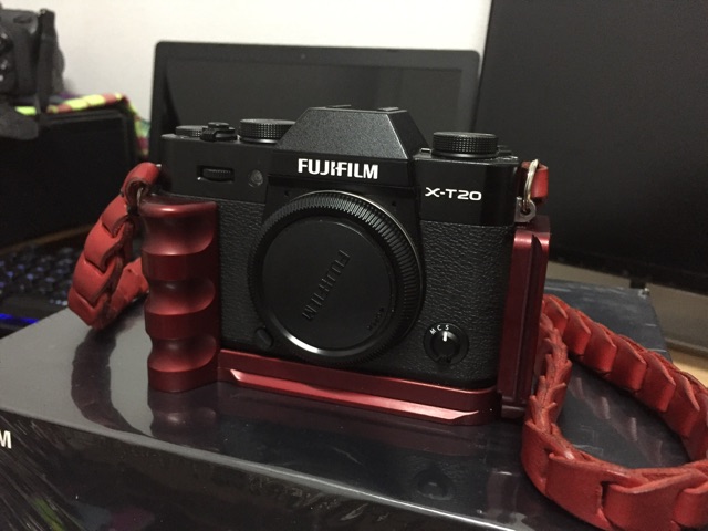 Fuji XT20 พร้อม Grip สาย เเละเเบตเทียบอีก 2 ก้อน (ฟรีems) - tmmnkkbbt ...