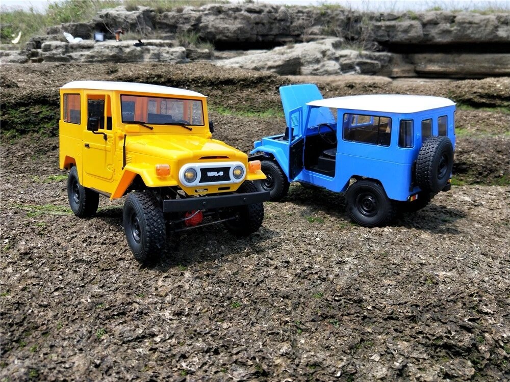 WL C34 RTR FJ40 Fourwheel Drive RC Car Climbing Offroad 2.4G roortional ...