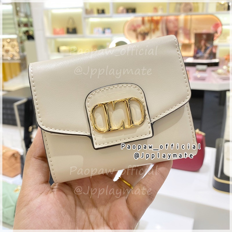LYN กระเป๋าสตางค์ LYN รุ่น Prive Classy Short Wallet LL22FWS037 แท้จากช ...