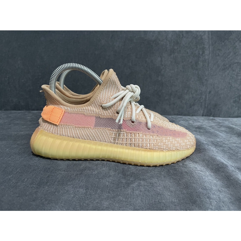 รองเท้ามือสองของแท้ Adidas Yeezy Boost 350 สภาพใหม่มาก | Shopee Thailand