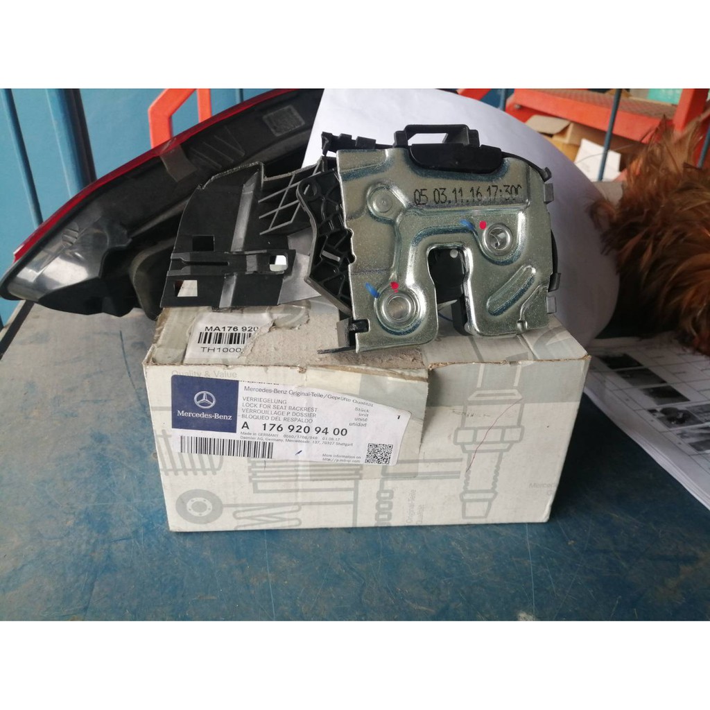 23. A1769209400 ชุดล็อคเบาะหลังขวา R A-class A180 2014-2017 ของแท้ ...