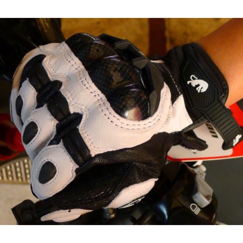 ส่งฟรี ถุงมือหนังข้อสั้นสำหรับรถบิ๊กไบค์ furygan AFS 6 ถุงมือหนังการ์ดคาร์บอนไฟเบอร์ สำหรับขับรถ ...