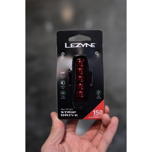 ไฟท้ายจักรยาน Lezyne Y13 Strip drive โคตรสว่างรุ่นใหม่ล่าสุด 2022 - de ...