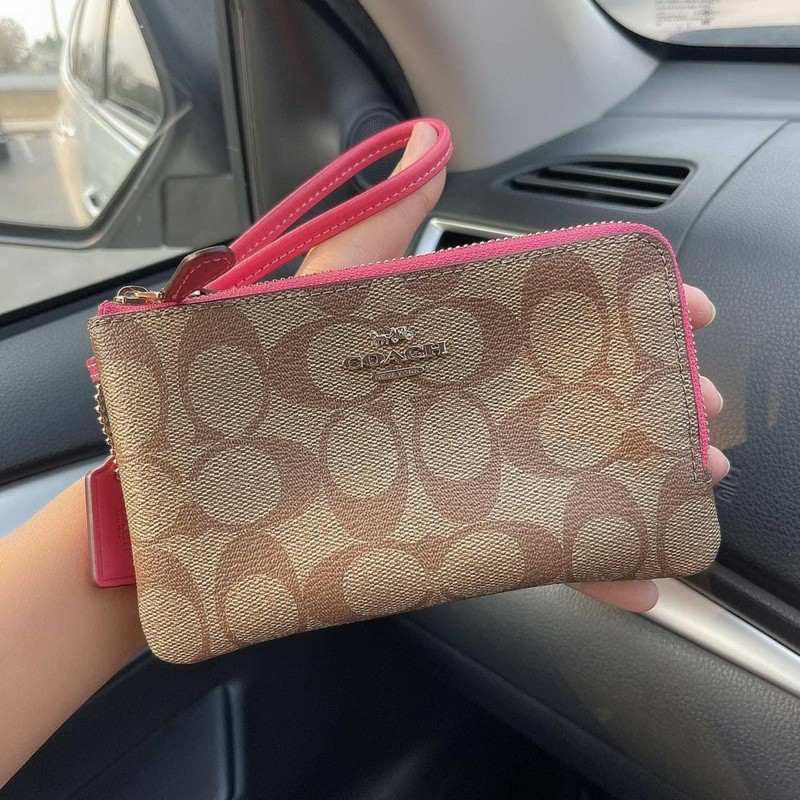 พร้อมส่ง แท้ ????????????% New Coach คล้องมือ 2 ซิป S DOUBLE CORNER ZIP ...
