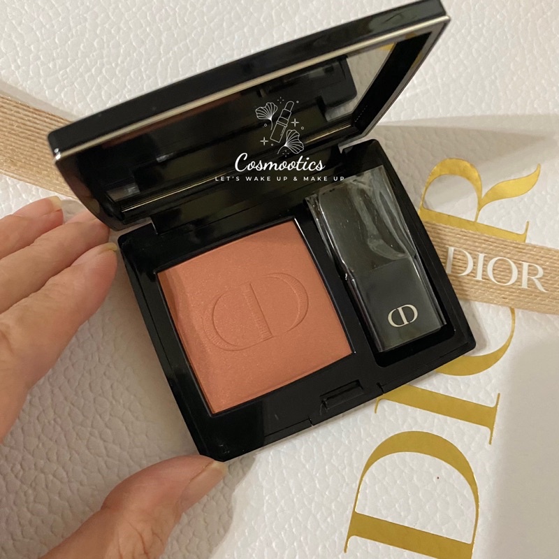 แถมถุง ฟรี ห่อของขวัญลายลิมิเตด บรัชออนเนื้อแป้ง -ติดทนนาน DIOR ROUGE ...