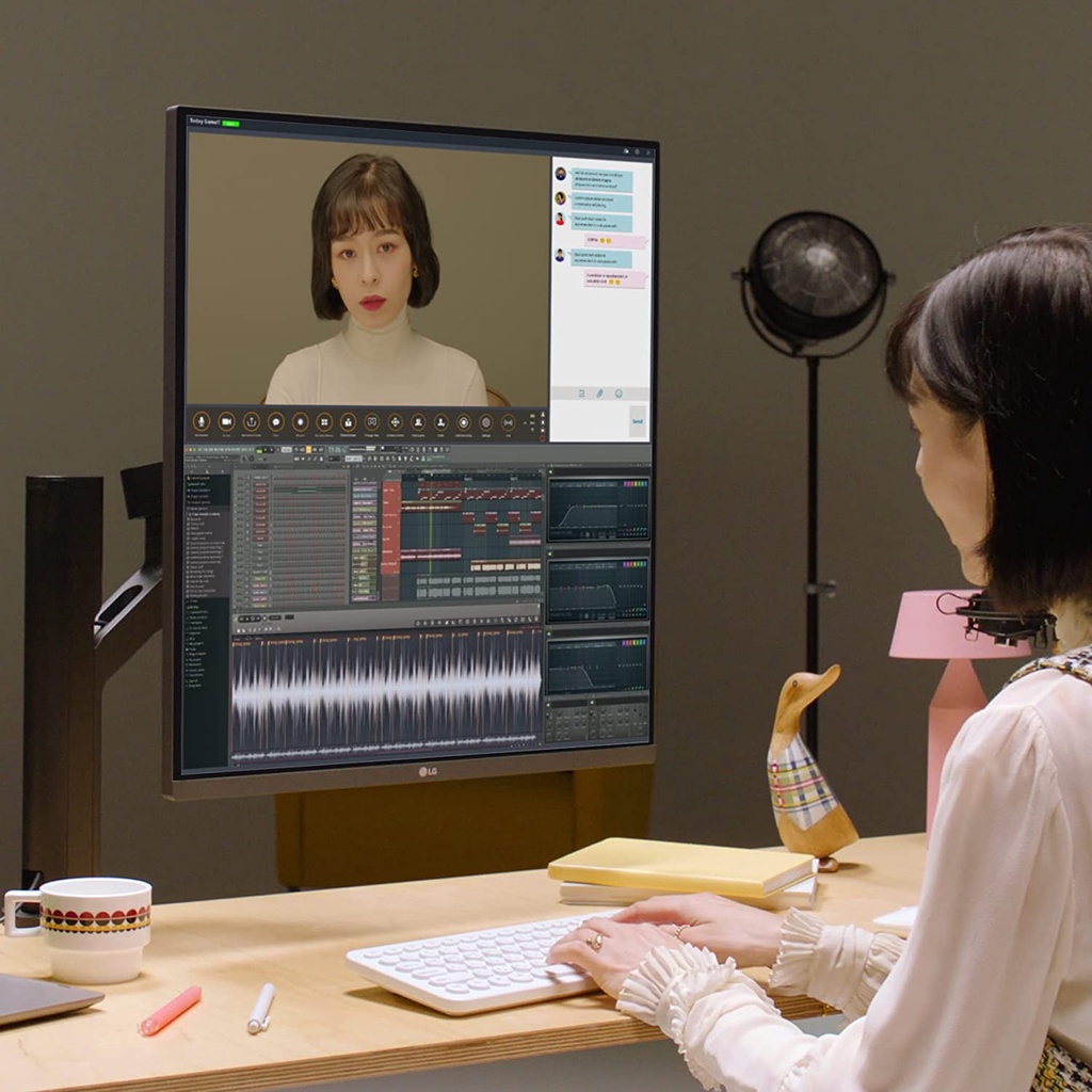 LG 28MQ780-B 28 Inch SDQHD (2560 x 2880) Nano IPS DualUp Monitor with ...