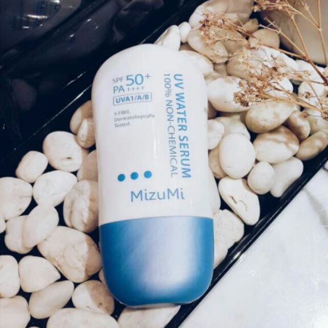 Mizumi sunscreen สีฟ้า สูตรบางเบา | Shopee Thailand