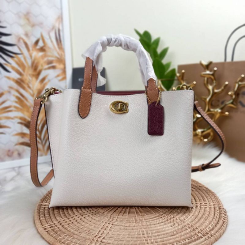 COACH WILLOW TOTE 24 IN COLORBLOCK (COACH C8561) - ml.r_4sure.shop ...