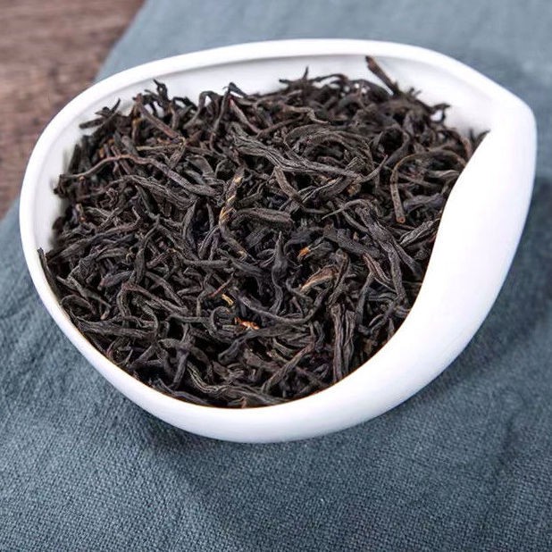 ชาสปริง 2021 Lapsang Souchong ชาดำ Wuyishan ชาดำหอมในถุงเล็ก ครึ่ง ...