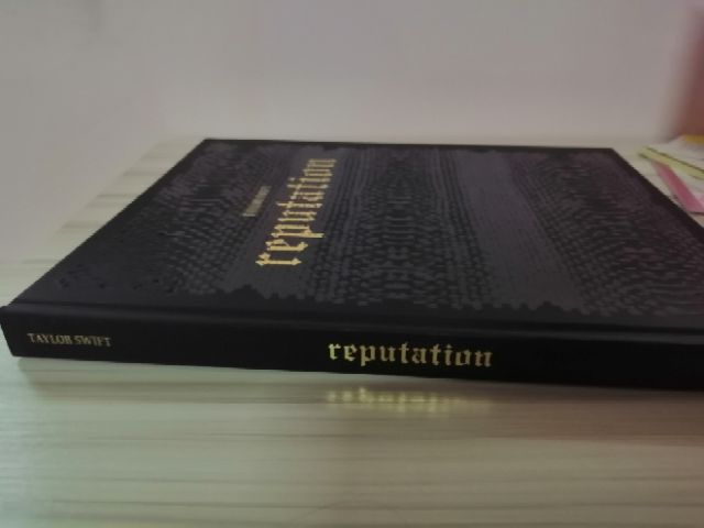 (หมด) Taylor Swift LIMITED EDITION REPUTATION BOOK ของแท้ 100% ...