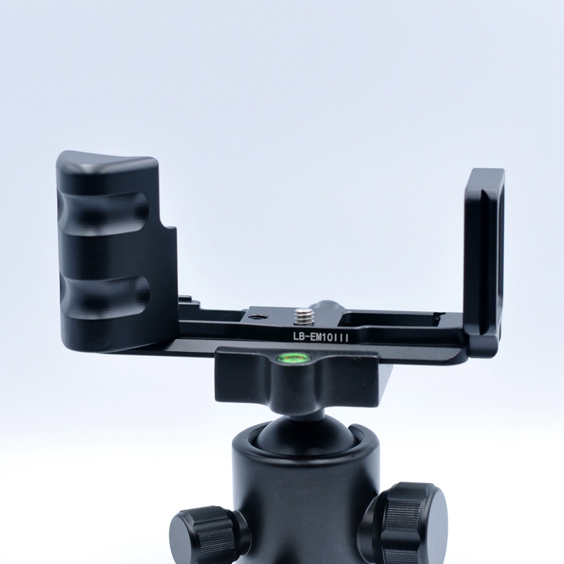Quick Release L Plate Bracket Double Handle for Olympus OM-D E-M10 Mark ...