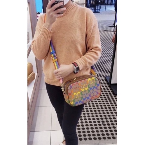 พร้อมส่ง แท้ Coach Coach Jamie Camera Bag In Rainbow Signature Canvas ...