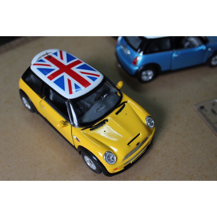 โมเดลรถเหล็ก mini coopers scale 128 โมเดลรถ - pennapatakam - ThaiPick