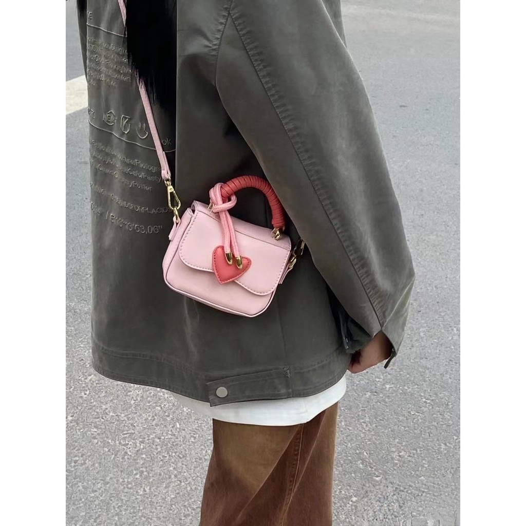 Small bag female 2022 new one-shoulder hand-held messenger bag niche ...