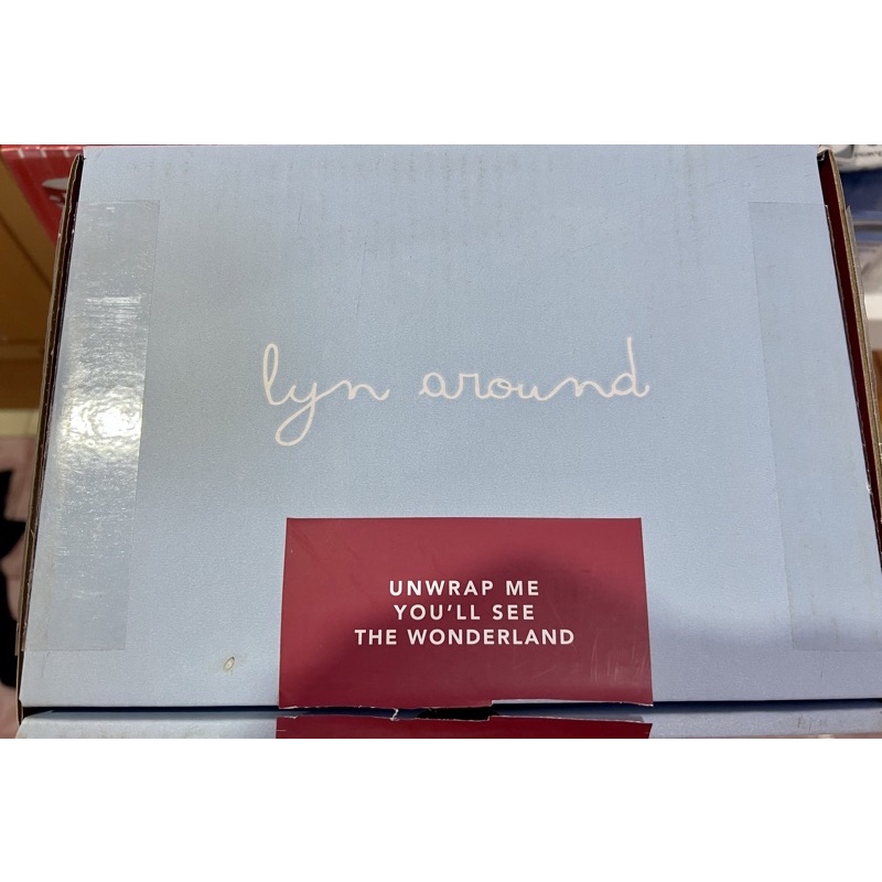 กระเป๋าผ้าสะพายข้างของ Lyn around (ของแท้) - nannannny - ThaiPick