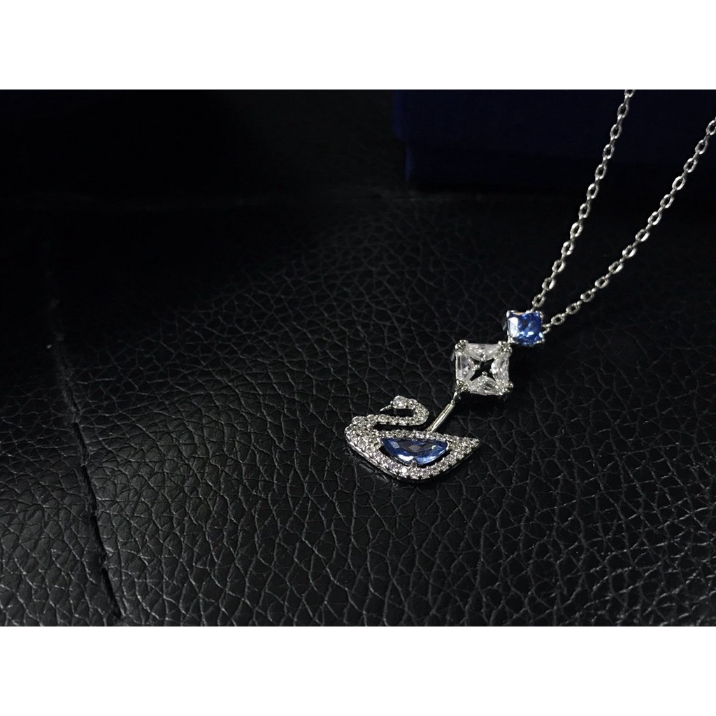 SWAROVSKI Long blue swan necklace - dennis.th - ThaiPick