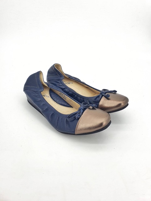 พร้อมส่ง Bloc B. EMMA CARRIE 3 สี - รองเท้าบัลเล่ต์ทูโทน ส้น 1 นิ้ว ...