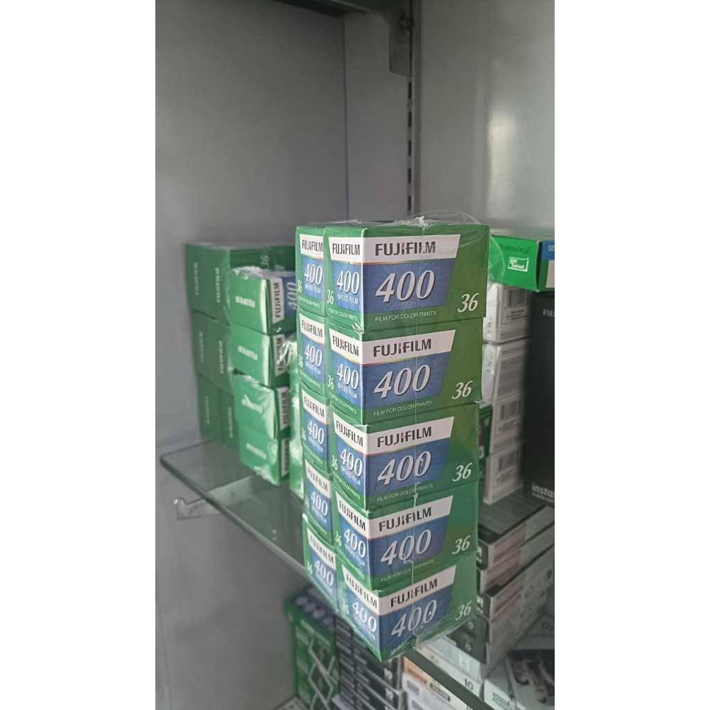 Fujifilm 400 Color Film 35mm 36exp/Roll Film 135/36 ISO 400 - gigatronickh.th - ThaiPick