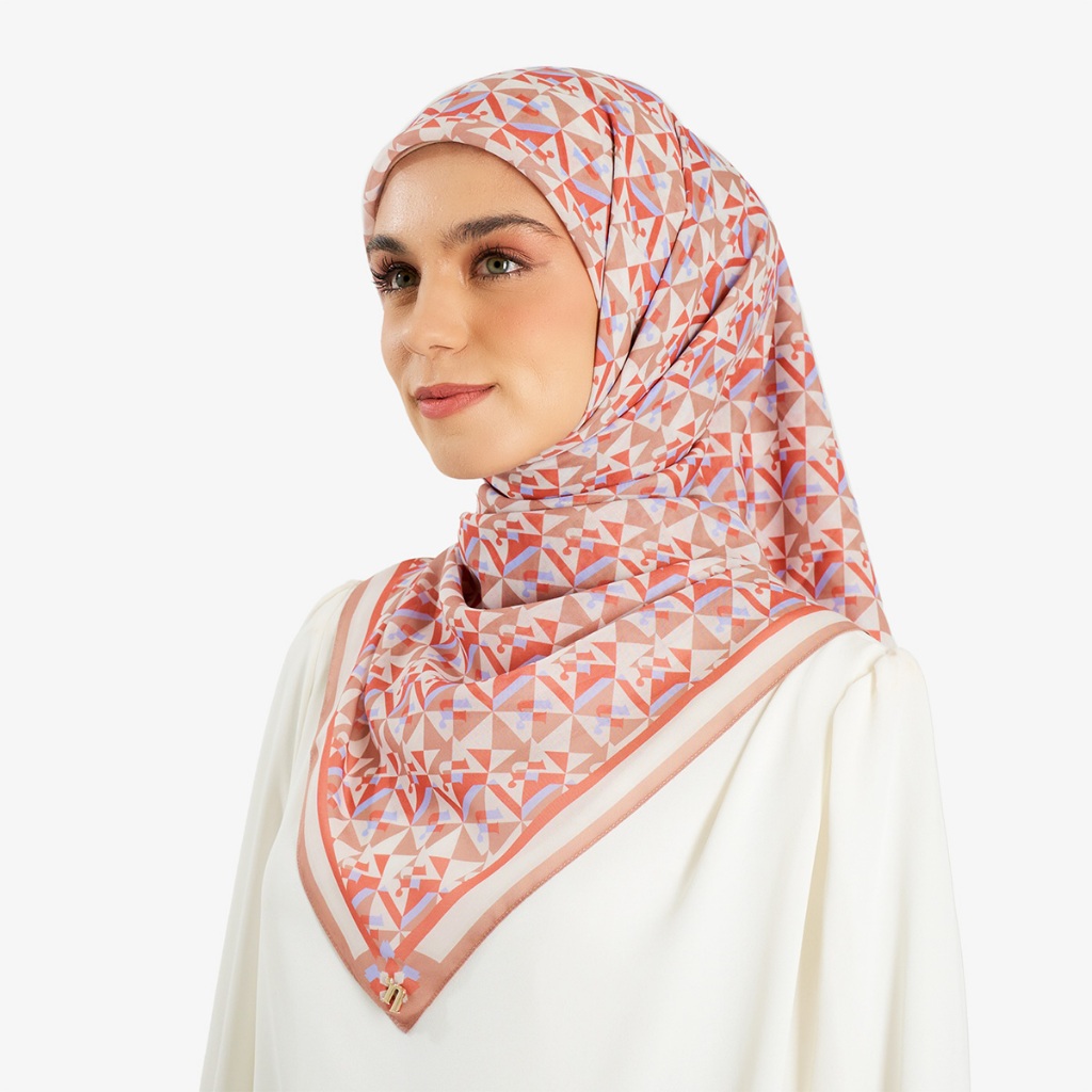 Naelofar Monogram Origami Square - naelofar OFFICIAL STORE - ThaiPick