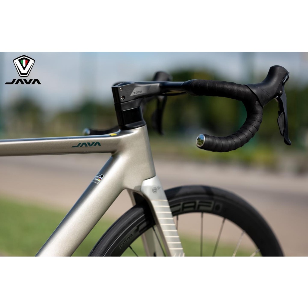 พร้อมของแถม จักรยานเสือหมอบ JAVA SILURO6 SORA 18sp. เสือหมอบแอโร่ - ritbikeplus - ThaiPick