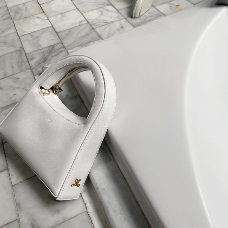 พร้อมส่ง New MYNTE Studio รุ่น Tynee Bag - Mustard White - charyn.shop - ThaiPick