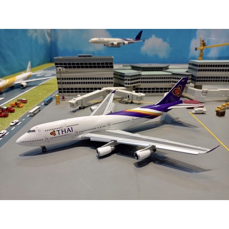 โมเดลเครื่องบิน LH4212A 1400 Thai Airways B747-400 Flap Down HS-TGT - toystudio - ThaiPick