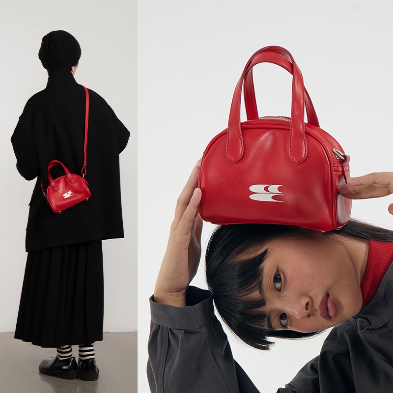 พร้อมส่งCrying Center Logo Boston Bag - falokee - ThaiPick