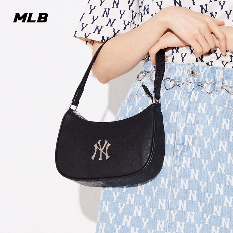 MLB พร้อมส่ง ของแท้ กระเป๋าMLB MONOGRAM EMBOSSED HOBO BAG กระเป๋าถือNY ...
