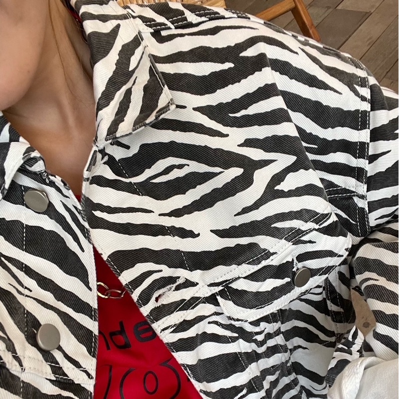 ZEBRA DENIM JACKET แจ็คเก็ตยีนส์ ทรง oversize - knockknockth - ThaiPick