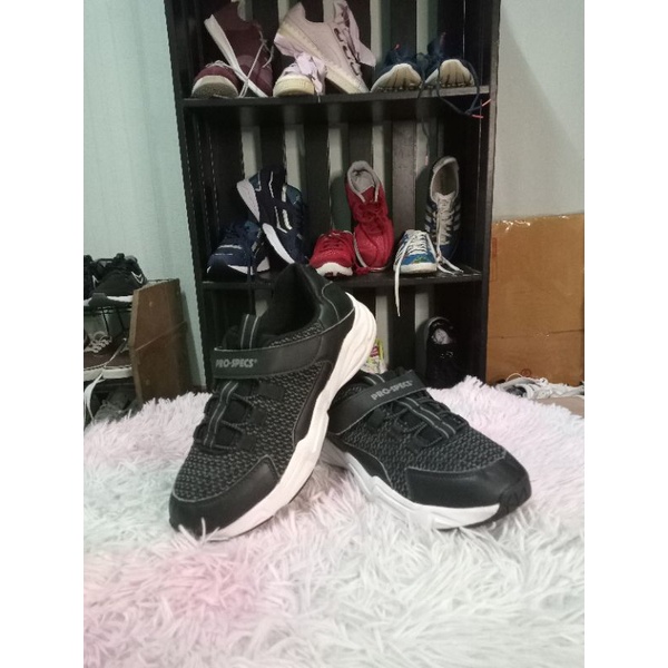 รองเท้า Prospecs ถูกที่สุด พร้อมโปรโมชั่น ส.ค. 2025 | BigGoเช็คราคาง่ายๆ