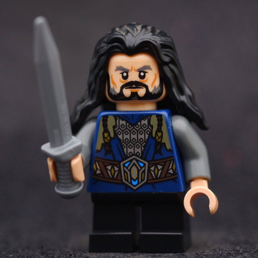 LEGO - Thorin Oakenshield the Dwarf - Lord Of The Rings - ploybrick ...