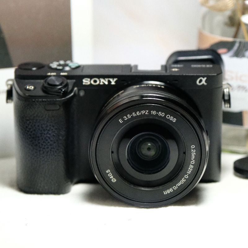 Sony A6400 สีดำ รุ่นใหม่ใช้งานได้ดี เมนูภาษาไทยอังกฤษ ครบกล่อง สภาพสวยๆอุปกรณ์ของแถมครบตาม ...