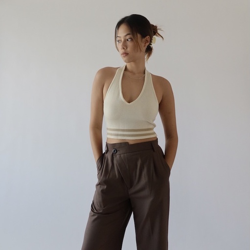 RUMON OFFICIAL - Knit Backless Halter Tank Top เสื้อครอปคล้องคอผ้า knit ...