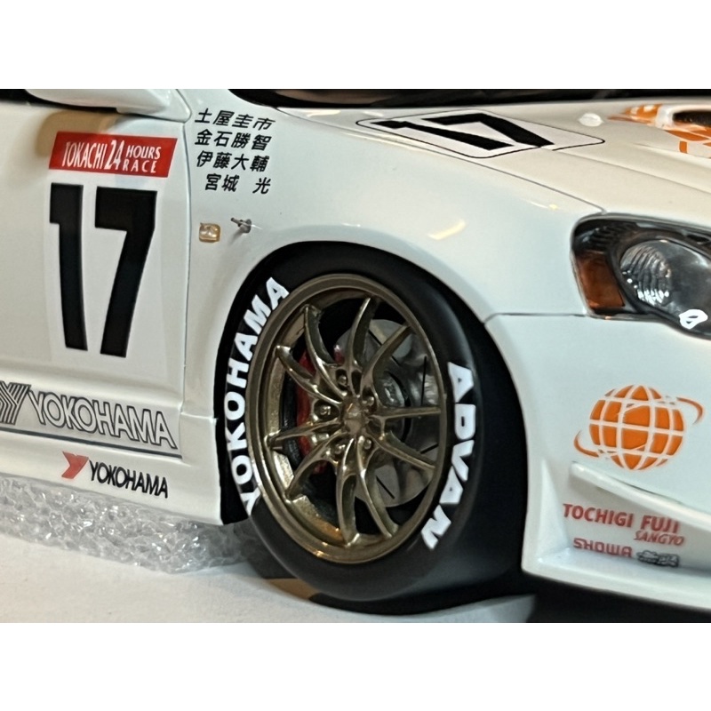 โมเดล One Model 21D01-01 118 DC5 Type R Beams Integra Racing 17 ...