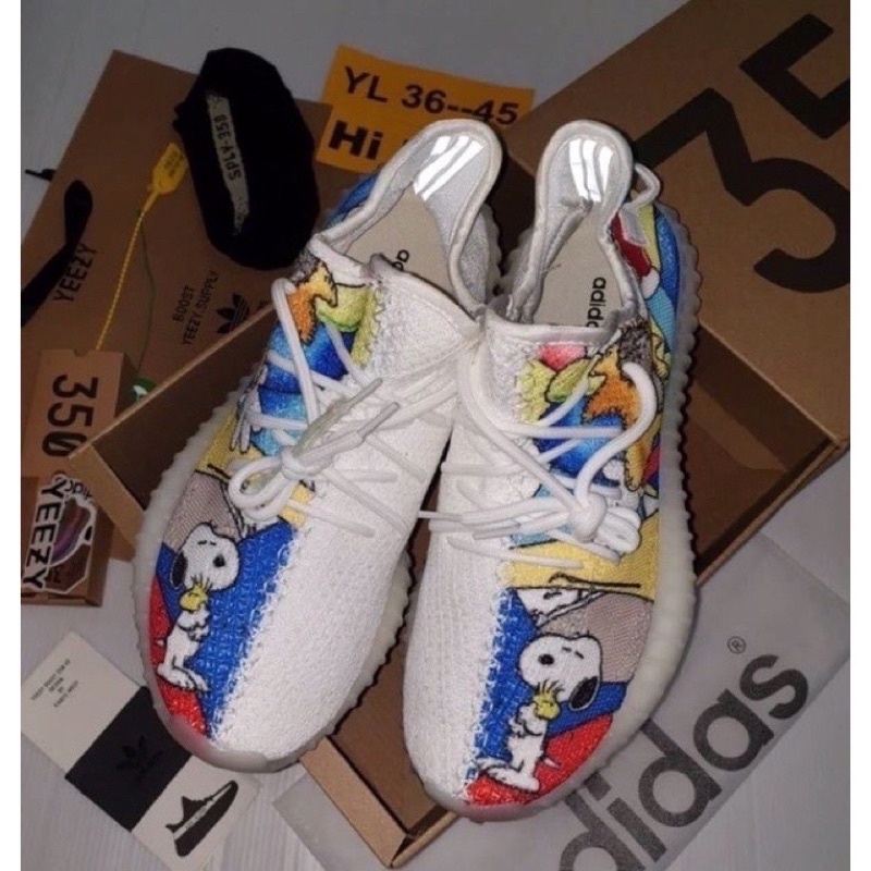 รองเท้า Yeezy Boost 350 Snoopy (size37-45) - mooshoeshi.shop - ThaiPick