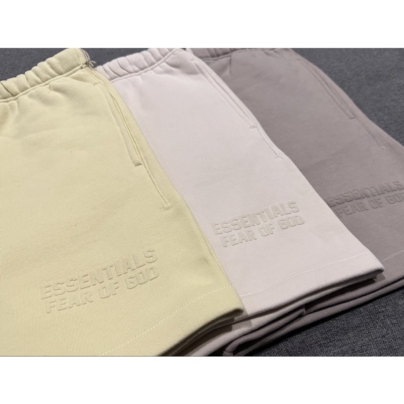 กางเกงขาสั้น FOG Essentials FW22 - streetinside - ThaiPick