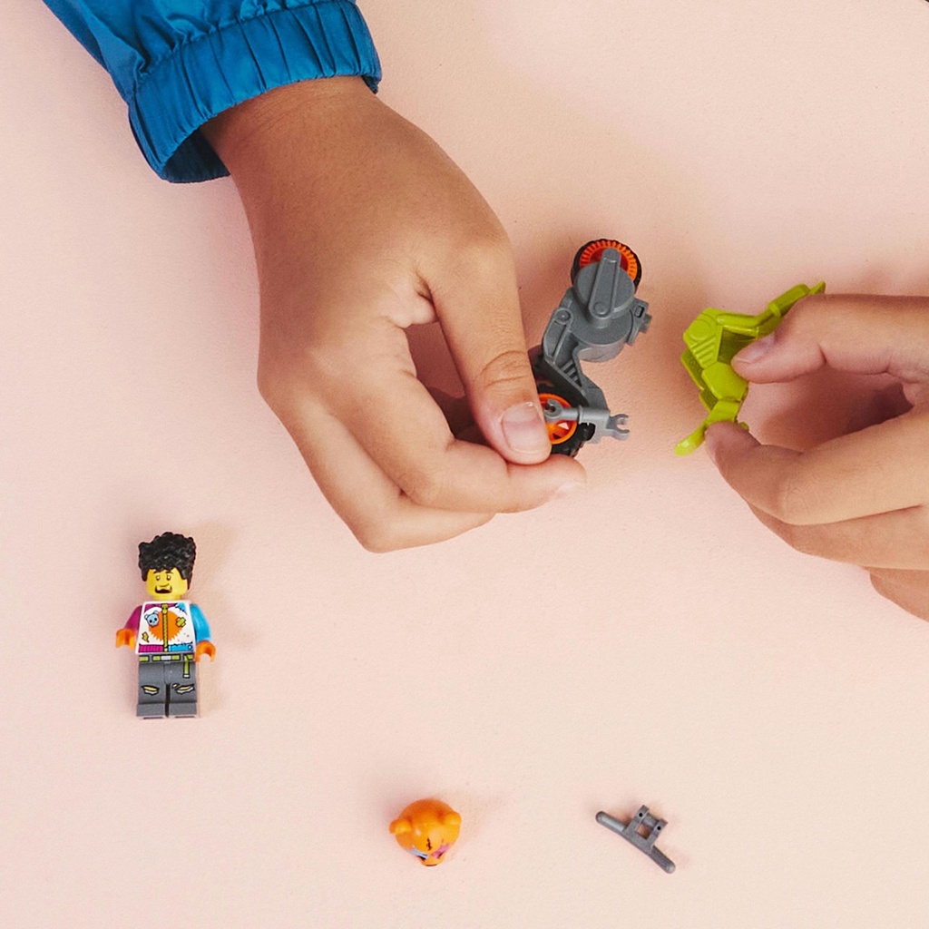 LEGO City 60356 Bear Stunt Bike Building Toy Set (10 Pieces) - lego ...