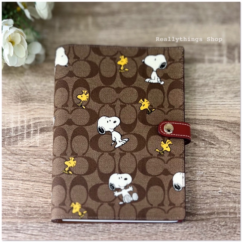 สมุดโน้ต Coach Snoopy Signature Notebook - reallythings_shop - ThaiPick