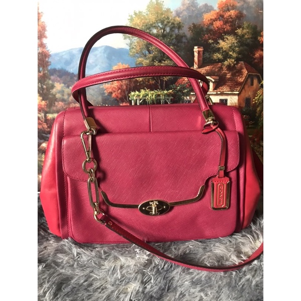 Coach 2 Tone shoulder handbag (used) | Shopee Thailand